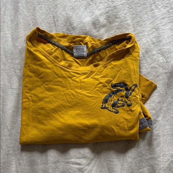 Box Lunch | Tops | Harry Potter Box Lunch Hufflepuff Unisex Jersey ...